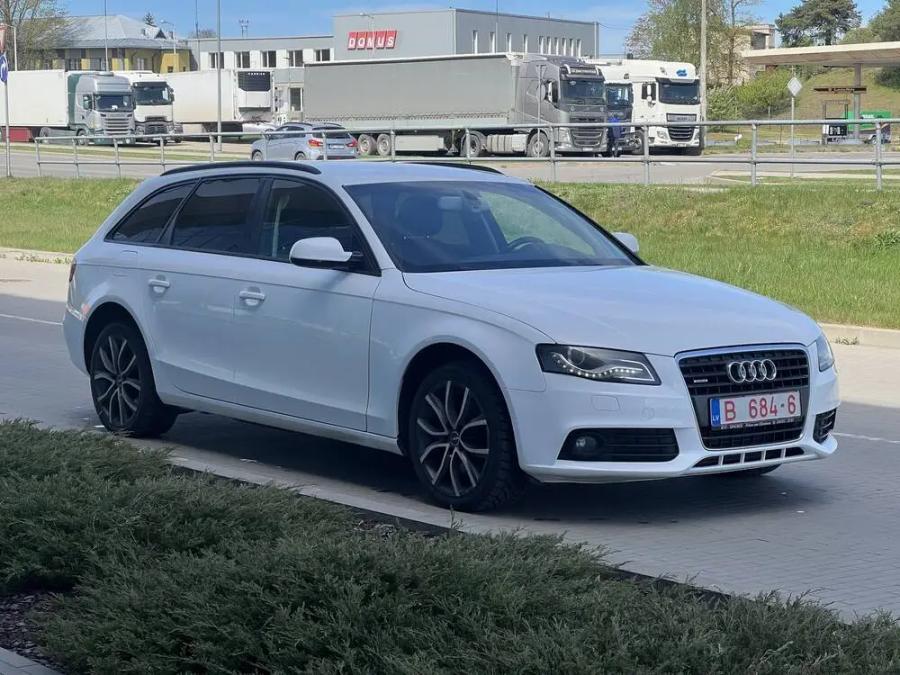Balts Audi A4 2010 Rēzekne, ar dzinēja tilpumu 2.00 L un nobraukumu 412 tūkst. km par 4850 €, foto 4 vietnē AUTOMOTO.COM.LV