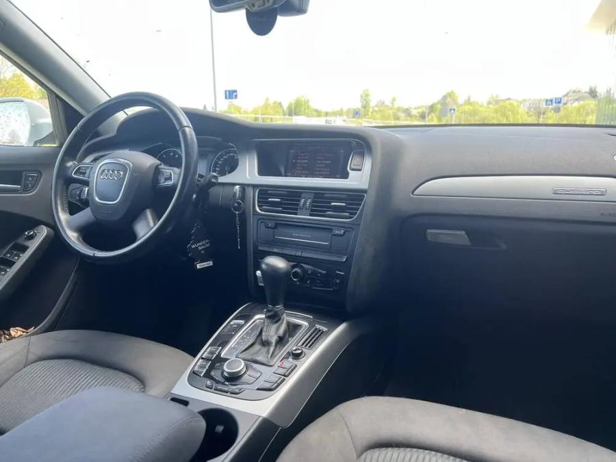Balts Audi A4 2010 Rēzekne, ar dzinēja tilpumu 2.00 L un nobraukumu 412 tūkst. km par 4850 €, foto 11 vietnē AUTOMOTO.COM.LV