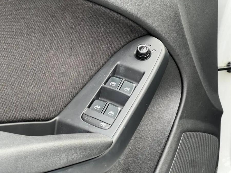 Balts Audi A4 2010 Rēzekne, ar dzinēja tilpumu 2.00 L un nobraukumu 412 tūkst. km par 4850 €, foto 15 vietnē AUTOMOTO.COM.LV