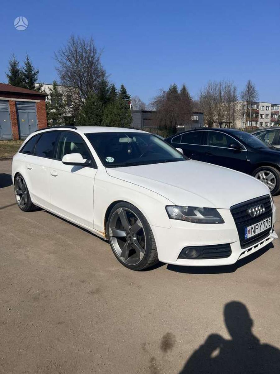 Balts Audi A4 2010 Viļņa, ar dzinēja tilpumu 2.00 L un nobraukumu 353 tūkst. km par 3999 €, foto 3 vietnē AUTOMOTO.COM.LV