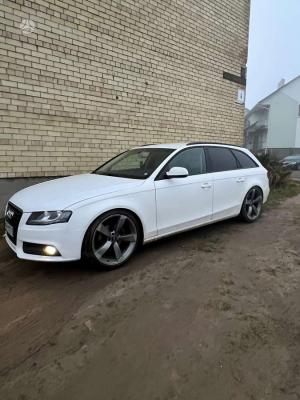 Balts Audi A4 2010 Viļņa, ar dzinēja tilpumu 2.00 L un nobraukumu 353 tūkst. km par 3999 €, foto 4 vietnē AUTOMOTO.COM.LV