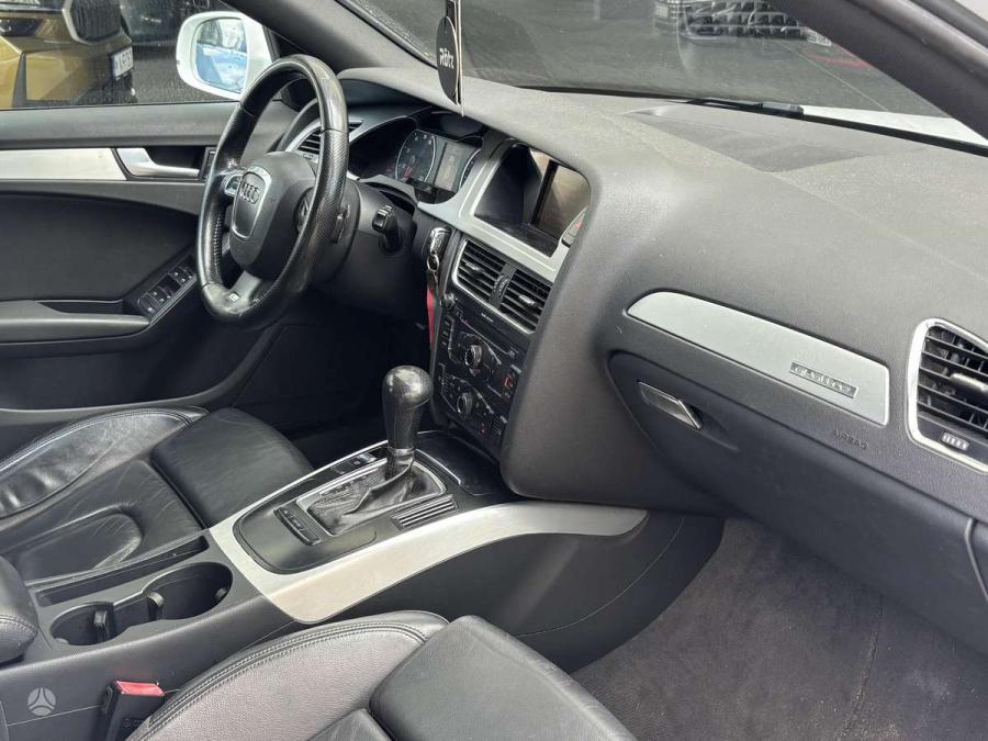White Audi A4 2010 in Kaunas, with an engine capacity of 1.98 L and mileage of 230 thousand km for 2950 €, photo 15 on AUTOMOTO.COM.LV