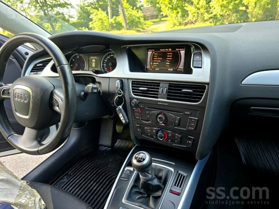 Balts Audi A4 2010 Rīga, ar dzinēja tilpumu 2.00 L un nobraukumu 302 tūkst. km par 6890 €, foto 11 vietnē AUTOMOTO.COM.LV