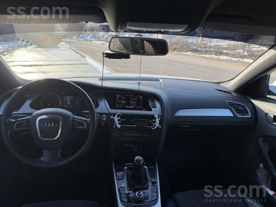 Balts Audi A4 2010 Daugavpils, ar dzinēja tilpumu 2.70 L un nobraukumu 304 tūkst. km par 6700 €, foto 8 vietnē AUTOMOTO.COM.LV