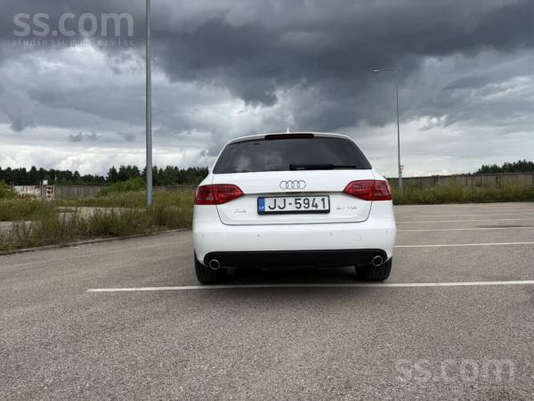 Balts Audi A4 2010 Daugavpils, ar dzinēja tilpumu 2.70 L un nobraukumu 304 tūkst. km par 6700 €, foto 3 vietnē AUTOMOTO.COM.LV
