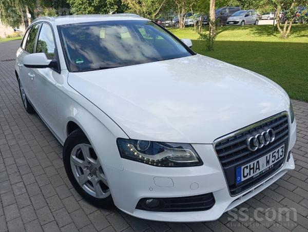 Balts Audi A4 2010 Balvi, ar dzinēja tilpumu 2.00 L un nobraukumu 0 tūkst. km par 3790 €, foto 3 vietnē AUTOMOTO.COM.LV