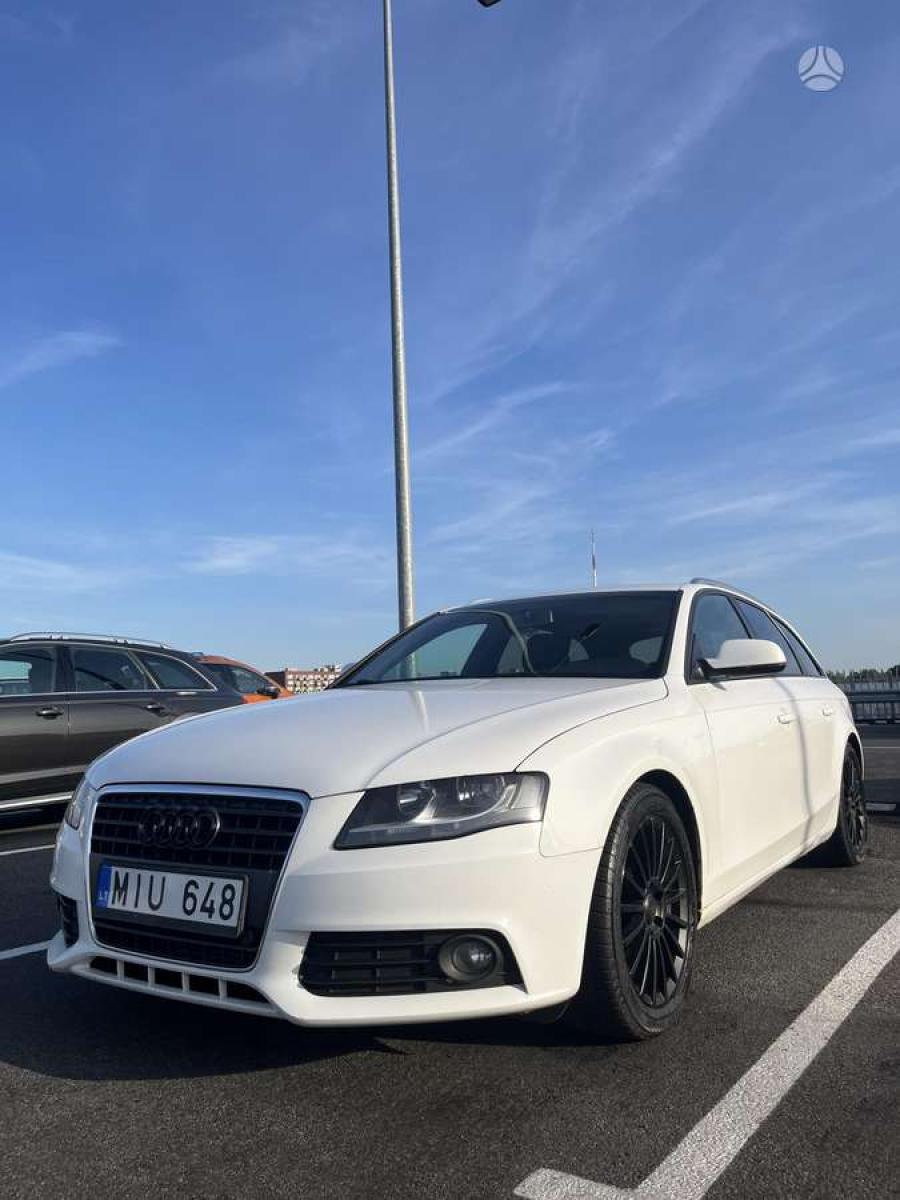 Balts Audi A4 2010 Viļņa, ar dzinēja tilpumu 2.00 L un nobraukumu 274 tūkst. km par 4500 €, foto 3 vietnē AUTOMOTO.COM.LV