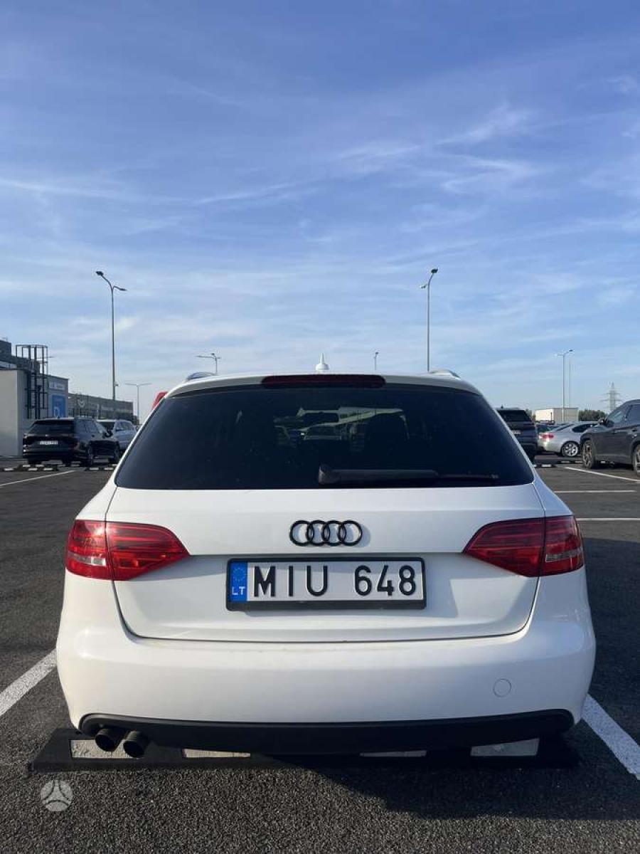 Balts Audi A4 2010 Viļņa, ar dzinēja tilpumu 2.00 L un nobraukumu 274 tūkst. km par 4500 €, foto 6 vietnē AUTOMOTO.COM.LV