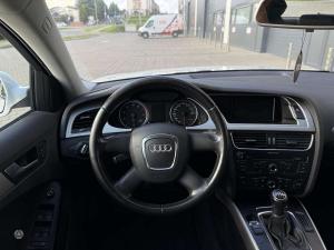 White Audi A4 2010 in Vilnius, with an engine capacity of 1.98 L and mileage of 271 thousand km for 5999 €, photo 13 on AUTOMOTO.COM.LV