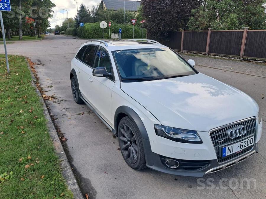 Balts Audi A4 2010 Liepāja, ar dzinēja tilpumu 3.00 L un nobraukumu 324 tūkst. km par 4800 €, foto 3 vietnē AUTOMOTO.COM.LV