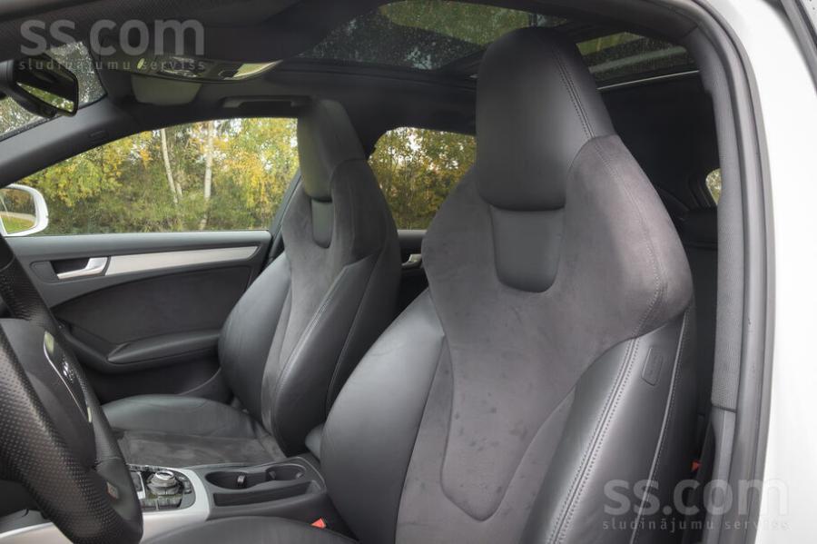 White Audi A4 2010 in Tukums, with an engine capacity of 1.80 L and mileage of 314 thousand km for 6990 €, photo 12 on AUTOMOTO.COM.LV