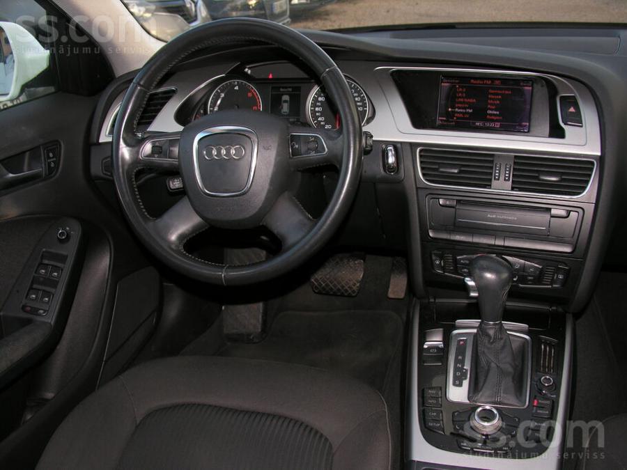 White Audi A4 2011 in Riga, with an engine capacity of 2.00 L and mileage of 0 thousand km for 6750 €, photo 13 on AUTOMOTO.COM.LV