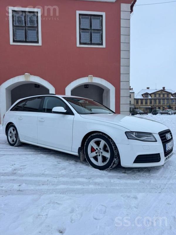 Balts Audi A4 2011 Bauska, ar dzinēja tilpumu 2.00 L un nobraukumu 364 tūkst. km par 5995 €, foto 3 vietnē AUTOMOTO.COM.LV