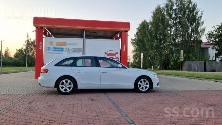 Balts Audi A4 2011 Jelgava, ar dzinēja tilpumu 2.00 L un nobraukumu 310 tūkst. km par 5450 €, foto 9 vietnē AUTOMOTO.COM.LV