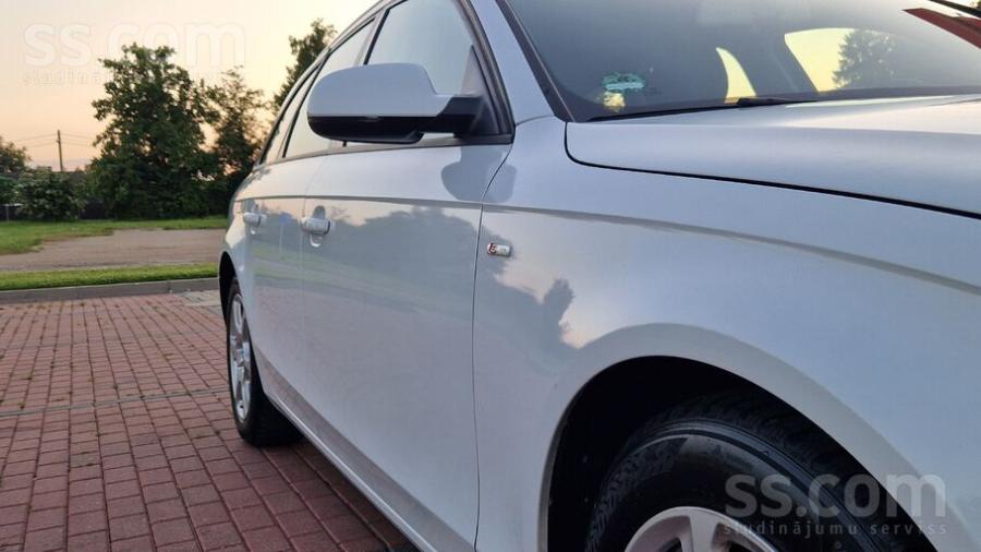 Balts Audi A4 2011 Jelgava, ar dzinēja tilpumu 2.00 L un nobraukumu 310 tūkst. km par 5450 €, foto 21 vietnē AUTOMOTO.COM.LV