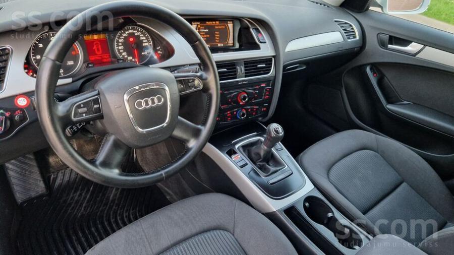 Balts Audi A4 2011 Jelgava, ar dzinēja tilpumu 2.00 L un nobraukumu 310 tūkst. km par 5450 €, foto 34 vietnē AUTOMOTO.COM.LV
