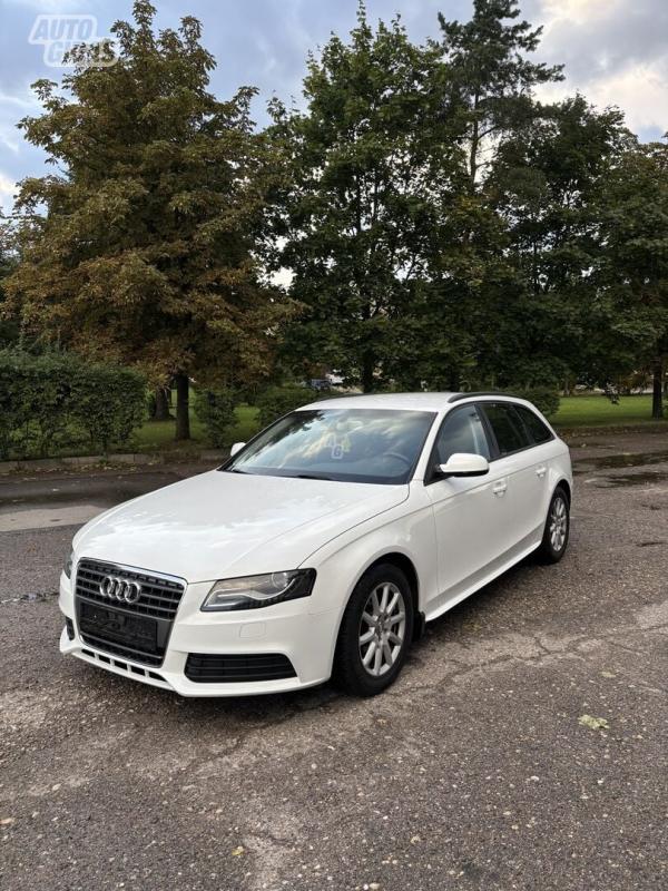 Balts Audi A4 2011 Panevēža, ar dzinēja tilpumu 2.00 L un nobraukumu 258 tūkst. km par 4950 €, foto 1 vietnē AUTOMOTO.COM.LV