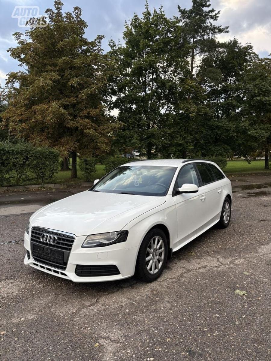 Balts Audi A4 2011 Panevēža, ar dzinēja tilpumu 2.00 L un nobraukumu 258 tūkst. km par 4950 €, foto 1 vietnē AUTOMOTO.COM.LV