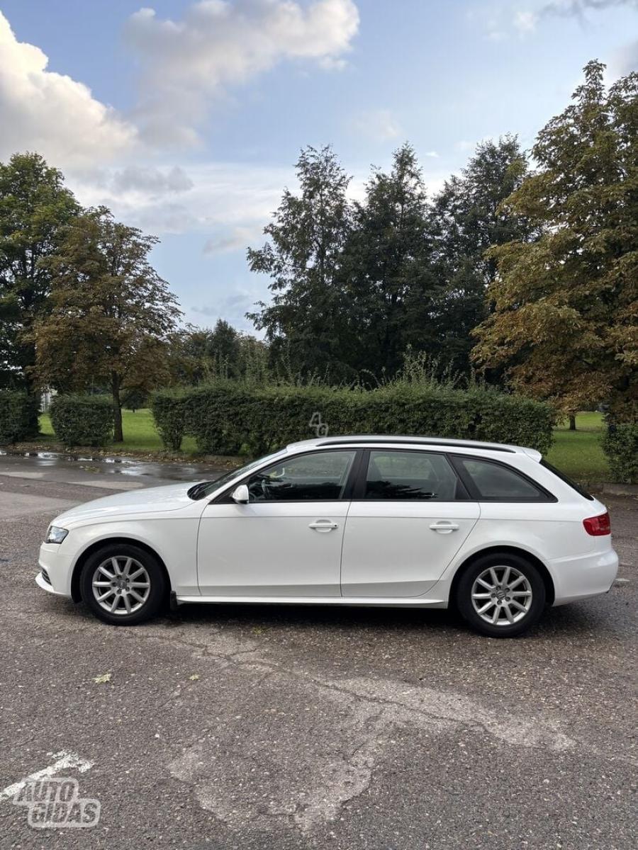 Balts Audi A4 2011 Panevēža, ar dzinēja tilpumu 2.00 L un nobraukumu 258 tūkst. km par 4950 €, foto 3 vietnē AUTOMOTO.COM.LV