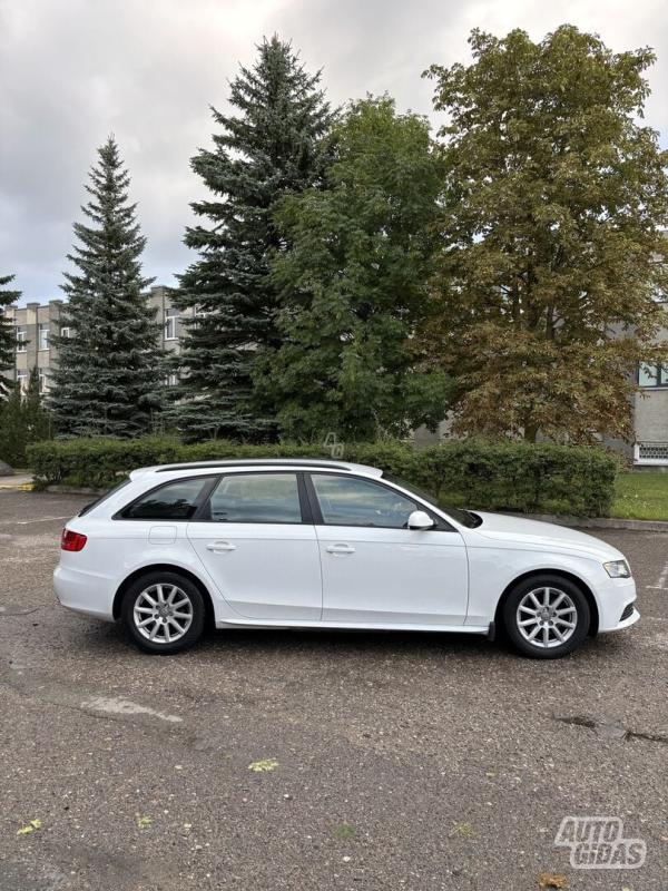 Balts Audi A4 2011 Panevēža, ar dzinēja tilpumu 2.00 L un nobraukumu 258 tūkst. km par 4950 €, foto 6 vietnē AUTOMOTO.COM.LV