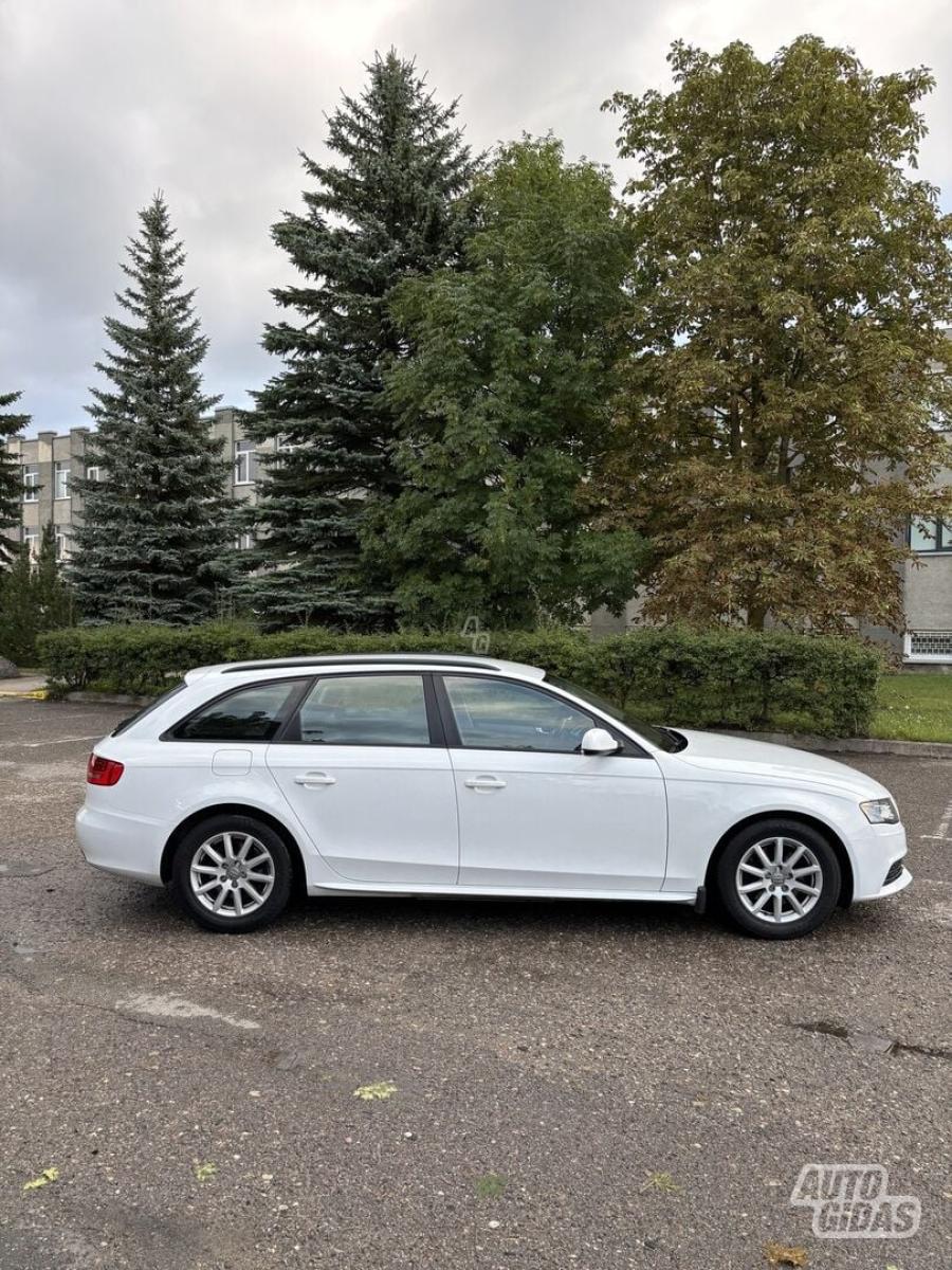 Balts Audi A4 2011 Panevēža, ar dzinēja tilpumu 2.00 L un nobraukumu 258 tūkst. km par 4950 €, foto 7 vietnē AUTOMOTO.COM.LV