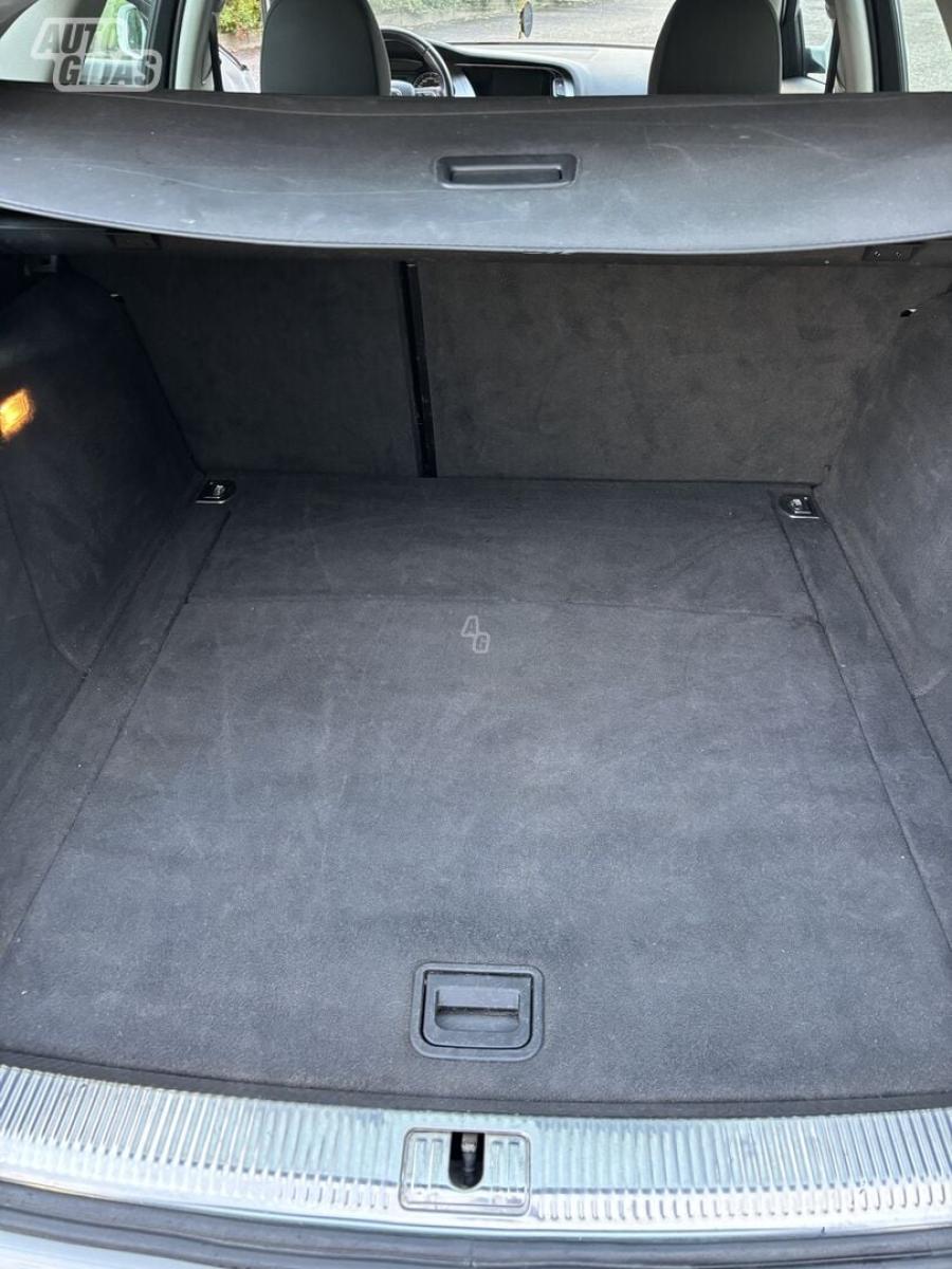 Balts Audi A4 2011 Panevēža, ar dzinēja tilpumu 2.00 L un nobraukumu 258 tūkst. km par 4950 €, foto 16 vietnē AUTOMOTO.COM.LV