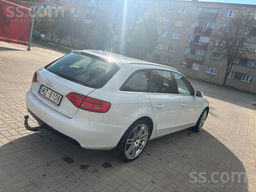 Balts Audi A4 2011 Rēzekne, ar dzinēja tilpumu 2.00 L un nobraukumu 330 tūkst. km par 4250 €, foto 4 vietnē AUTOMOTO.COM.LV
