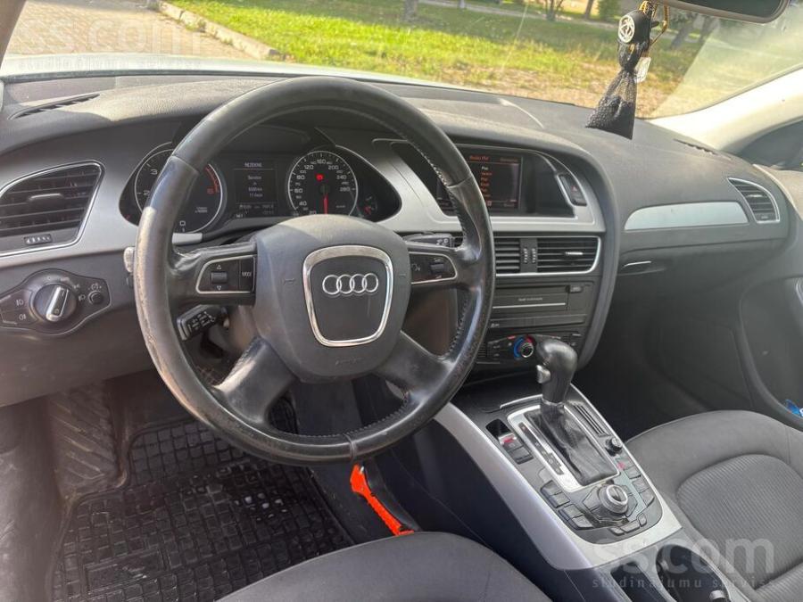 Balts Audi A4 2011 Rēzekne, ar dzinēja tilpumu 2.00 L un nobraukumu 330 tūkst. km par 4250 €, foto 5 vietnē AUTOMOTO.COM.LV