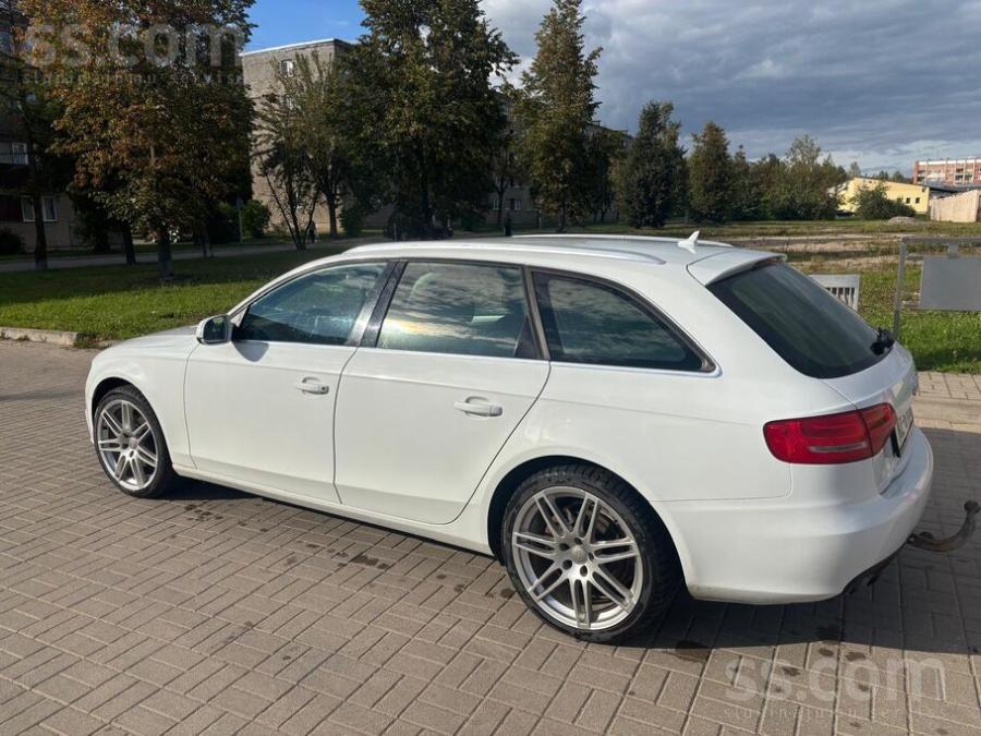 Balts Audi A4 2011 Rēzekne, ar dzinēja tilpumu 2.00 L un nobraukumu 330 tūkst. km par 4250 €, foto 9 vietnē AUTOMOTO.COM.LV