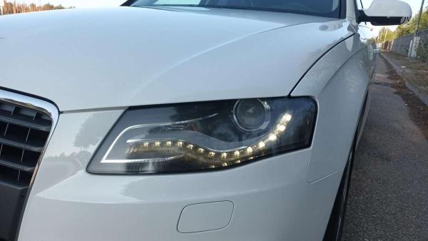 Balts Audi A4 2011 Marijampole, ar dzinēja tilpumu 2.70 L un nobraukumu 270 tūkst. km par 3600 €, foto 9 vietnē AUTOMOTO.COM.LV