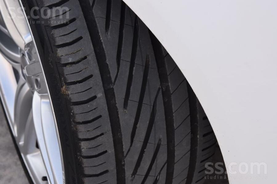 Белый Ауди А4 2011 в Рига, объемом двигателя 2.00 л и пробегом 259 тыс. км за 6990 €, фото 27 на AUTOMOTO.COM.LV