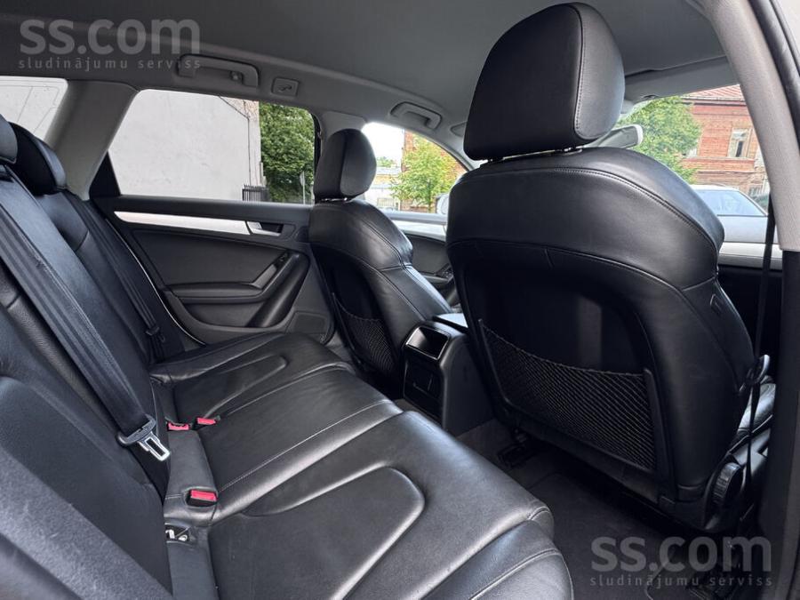 White Audi A4 2011 in Riga, with an engine capacity of 2.00 L and mileage of 266 thousand km for 4650 €, photo 11 on AUTOMOTO.COM.LV