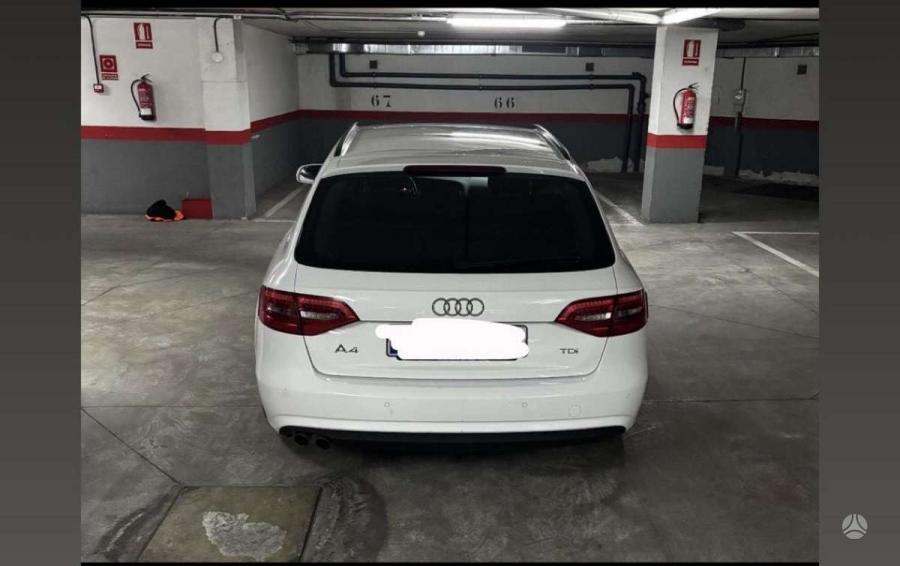 White Audi A4 2012 in Jurbarkas, with an engine capacity of 2.97 L and mileage of 310 thousand km for 7500 €, photo 3 on AUTOMOTO.COM.LV