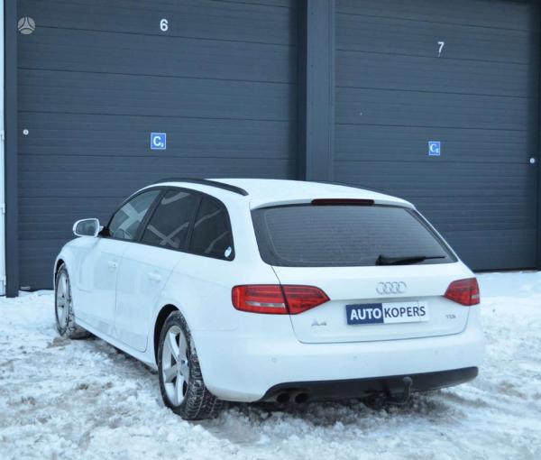 White Audi A4 2012 in Kaunas, with an engine capacity of 1.97 L and mileage of 248 thousand km for 6300 €, photo 5 on AUTOMOTO.COM.LV