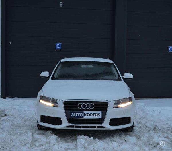 White Audi A4 2012 in Kaunas, with an engine capacity of 1.97 L and mileage of 248 thousand km for 6300 €, photo 7 on AUTOMOTO.COM.LV