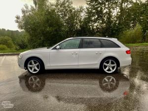 White Audi A4 2012 in Vilnius, with an engine capacity of 3.00 L and mileage of 241 thousand km for 8950 €, photo 3 on AUTOMOTO.COM.LV