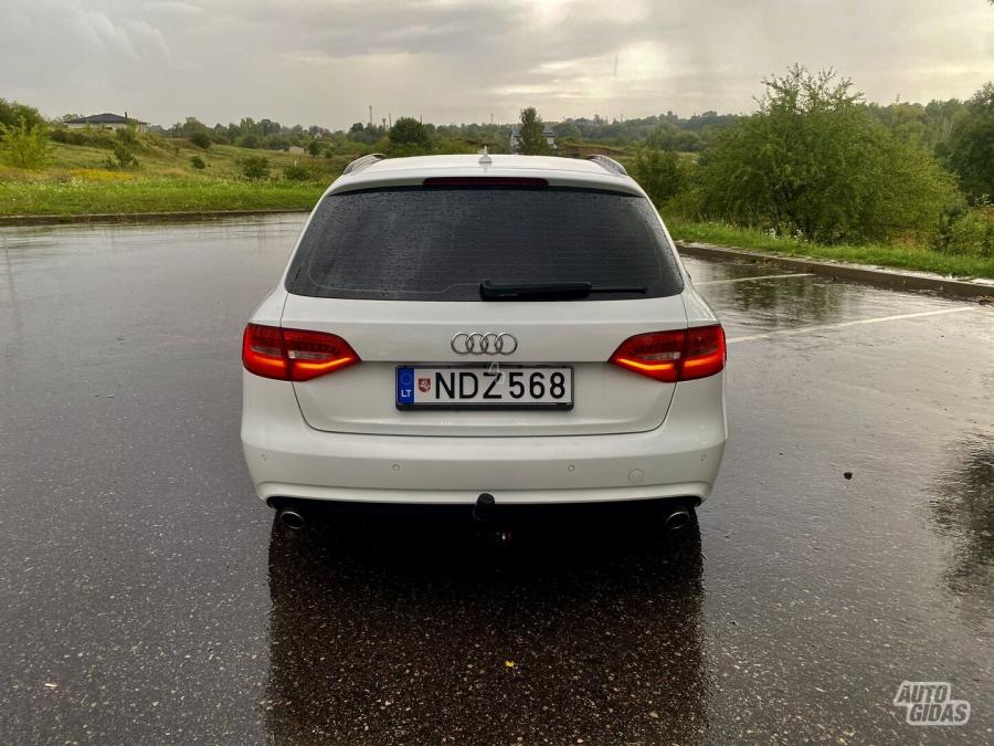 White Audi A4 2012 in Vilnius, with an engine capacity of 3.00 L and mileage of 241 thousand km for 8950 €, photo 5 on AUTOMOTO.COM.LV