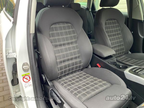 Balts Audi A4 2012 Tallina, ar dzinēja tilpumu 2.00 L un nobraukumu 224 tūkst. km par 8490 €, foto 9 vietnē AUTOMOTO.COM.LV