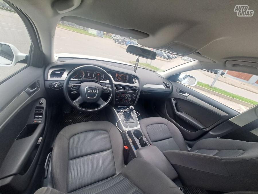 White Audi A4 2012 in Radviliskis, with an engine capacity of 2.00 L and mileage of 331 thousand km for 5000 €, photo 9 on AUTOMOTO.COM.LV