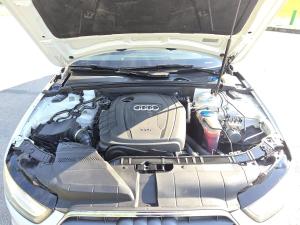White Audi A4 2012 in Vilnius, with an engine capacity of 2.00 L and mileage of 324 thousand km for 6900 €, photo 18 on AUTOMOTO.COM.LV