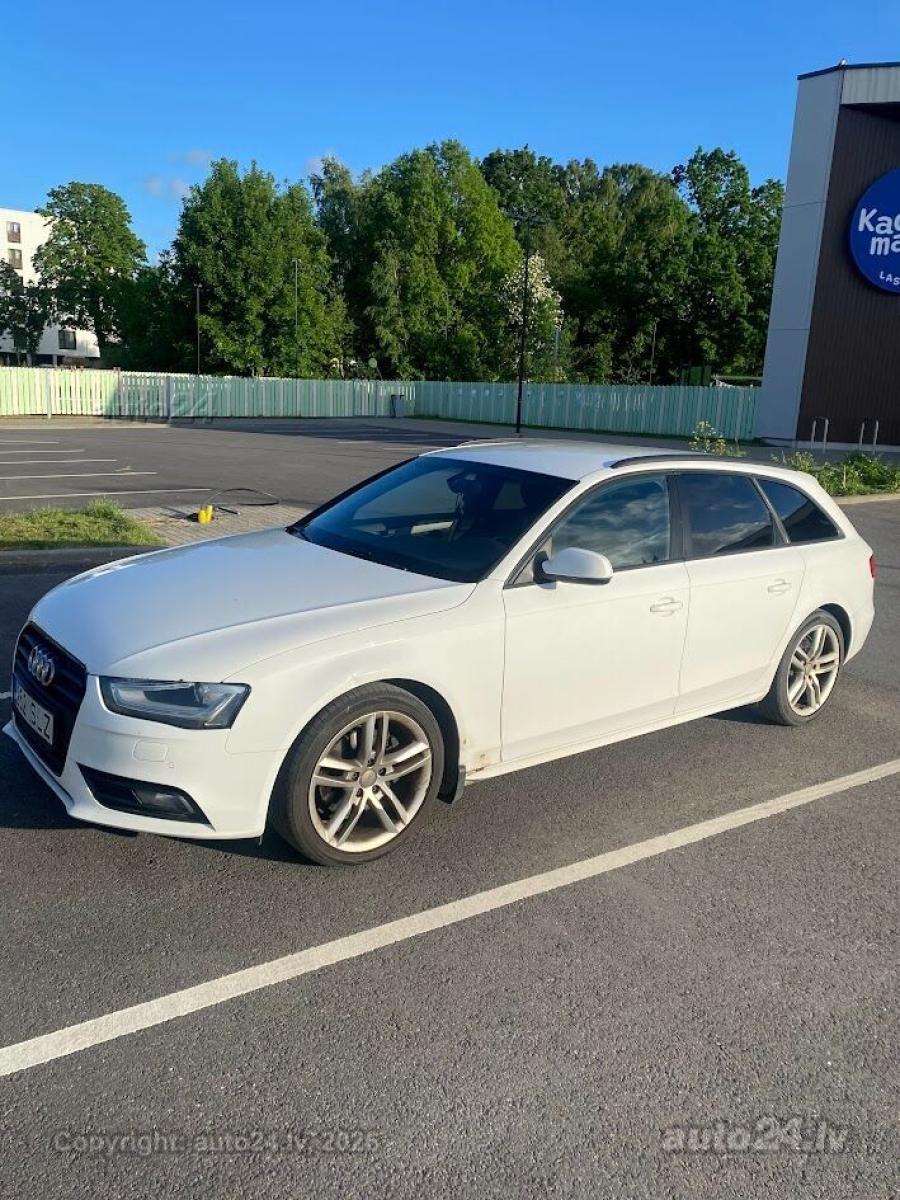 Balts Audi A4 2012 Tallina, ar dzinēja tilpumu 2.00 L un nobraukumu 351 tūkst. km par 3950 €, foto 3 vietnē AUTOMOTO.COM.LV