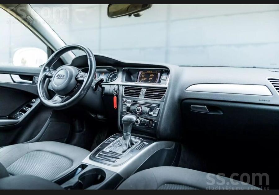 Balts Audi A4 2012 Rīga, ar dzinēja tilpumu 2.00 L un nobraukumu 391 tūkst. km par 5200 €, foto 1 vietnē AUTOMOTO.COM.LV
