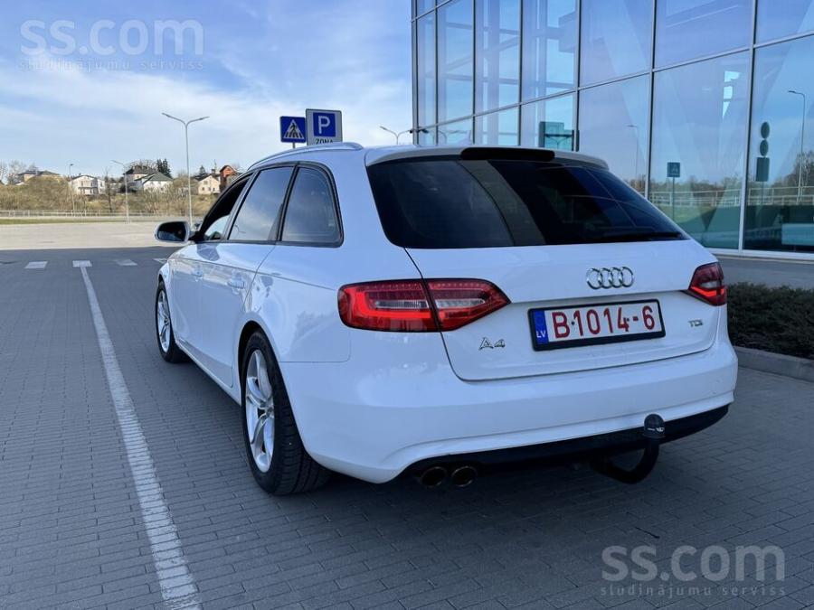 Balts Audi A4 2012 Rēzekne, ar dzinēja tilpumu 2.00 L un nobraukumu 250 tūkst. km par 8700 €, foto 4 vietnē AUTOMOTO.COM.LV