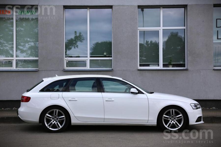 Balts Audi A4 2012 Rīga, ar dzinēja tilpumu 2.00 L un nobraukumu 357 tūkst. km par 7495 €, foto 4 vietnē AUTOMOTO.COM.LV