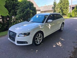 Balts Audi A4 2012 Marijampole, ar dzinēja tilpumu 1.97 L un nobraukumu 264 tūkst. km par 5450 €, foto 4 vietnē AUTOMOTO.COM.LV
