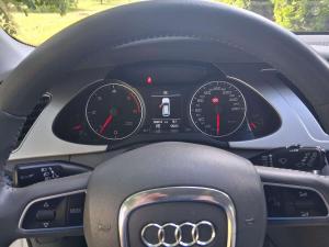 Balts Audi A4 2012 Marijampole, ar dzinēja tilpumu 1.97 L un nobraukumu 264 tūkst. km par 5450 €, foto 17 vietnē AUTOMOTO.COM.LV