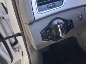 Balts Audi A4 2012 Marijampole, ar dzinēja tilpumu 1.97 L un nobraukumu 264 tūkst. km par 5450 €, foto 19 vietnē AUTOMOTO.COM.LV