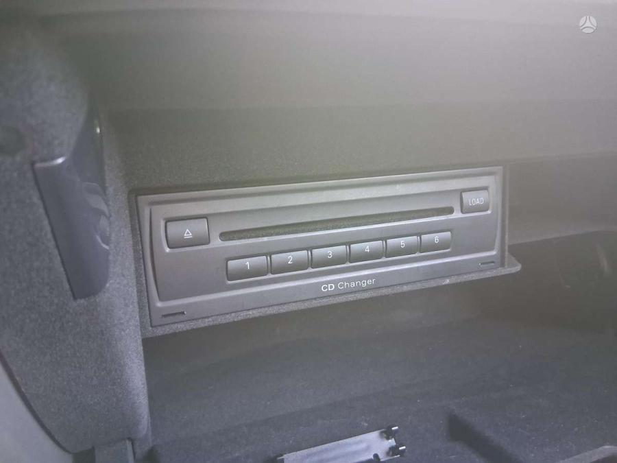 Balts Audi A4 2012 Marijampole, ar dzinēja tilpumu 1.97 L un nobraukumu 264 tūkst. km par 5450 €, foto 21 vietnē AUTOMOTO.COM.LV