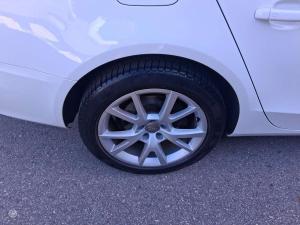 Balts Audi A4 2012 Marijampole, ar dzinēja tilpumu 1.97 L un nobraukumu 264 tūkst. km par 5450 €, foto 25 vietnē AUTOMOTO.COM.LV