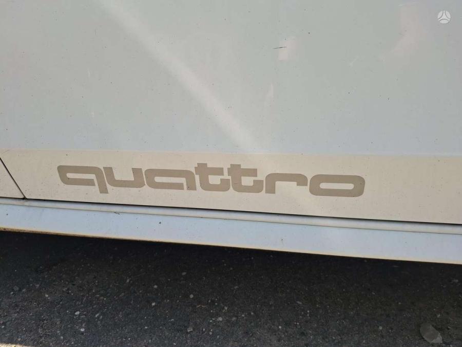 White Audi A4 2012 in Kedainiai, with an engine capacity of 1.97 L and mileage of 225 thousand km for 6200 €, photo 9 on AUTOMOTO.COM.LV